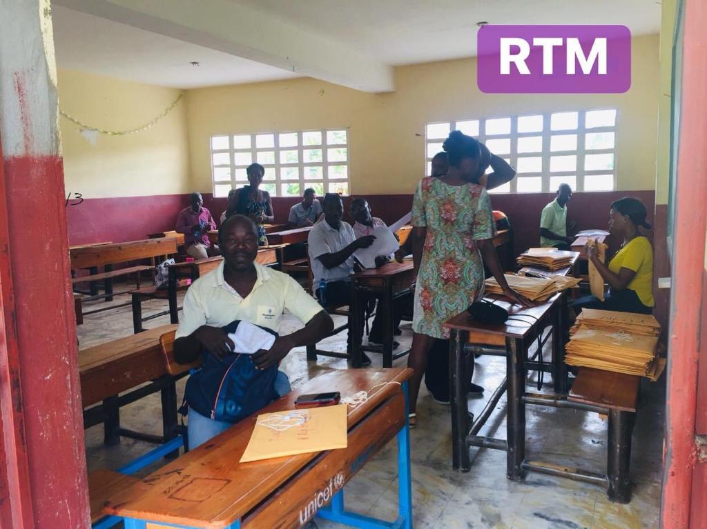 Ayiti- Edikasyon-. Sant koreksyon egzamen 9 vyèm AF nan Sid redemare ... Ayiti- Edikasyon-. Sant koreksyon egzamen 9 vyèm AF nan Sid redemare ...